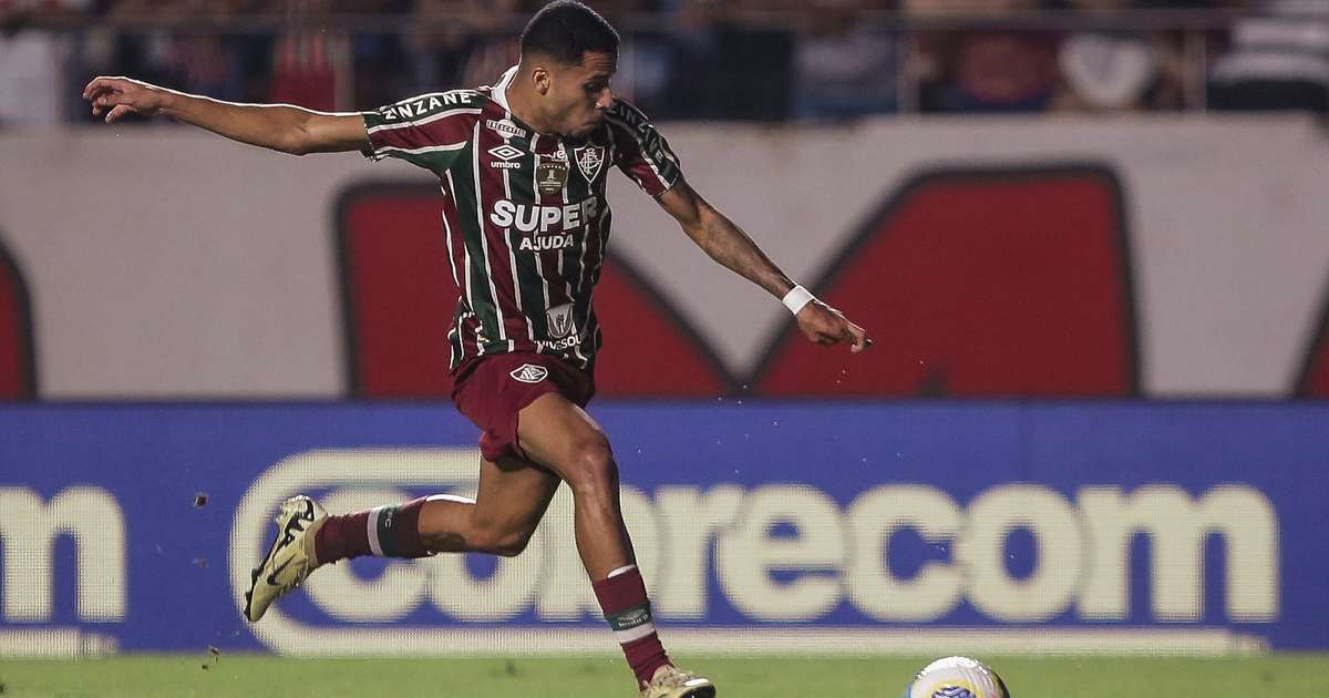 Alexsander mantém confiança apesar da má fase do Fluminense: 'É ...