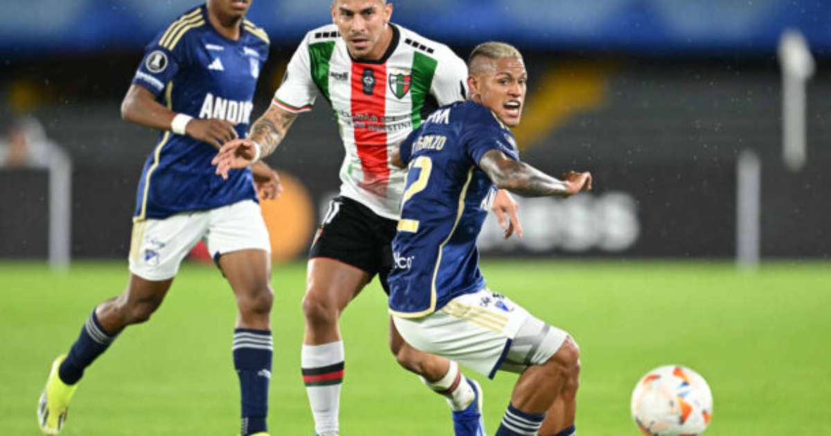 Nos acréscimos, Palestino empata com Millonarios e 'ajuda' Flamengo