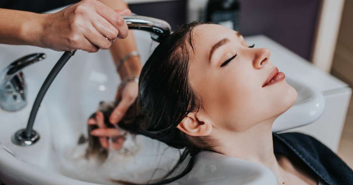 'Head spa': saiba o que é e os seus principais benefícios