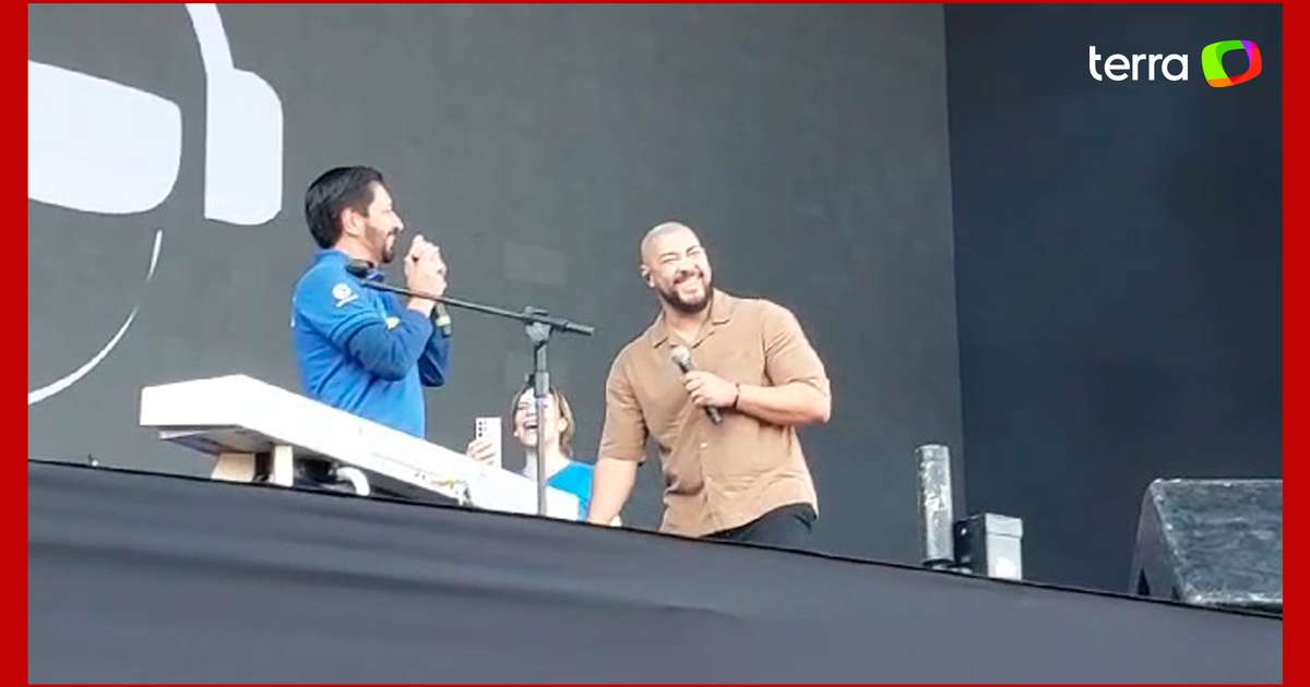 Ricardo Nunes sobe ao palco e canta durante Marcha para Jesus em SP ...