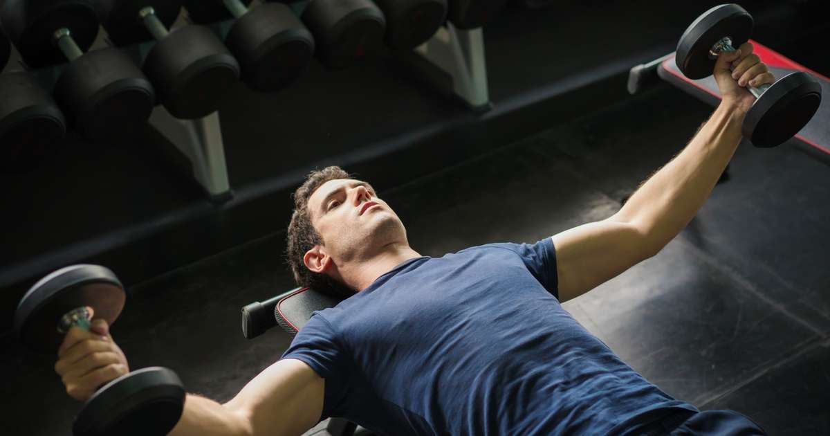 Voador: como fazer exercício corretamente na academia e para que serve