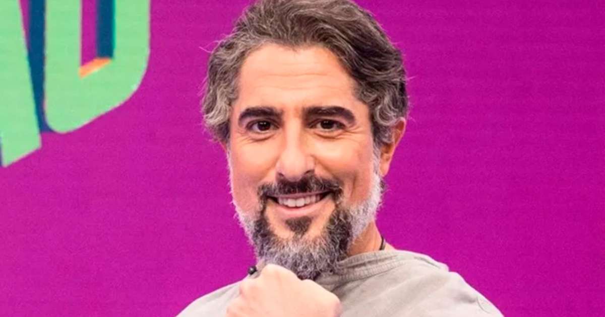 Marcos Mion completa 45 anos com boa forma física; veja o antes e depois