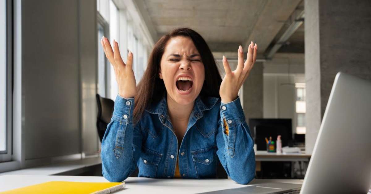 Qual é o jeito 'certo' de controlar a raiva no trabalho? Especialistas ...