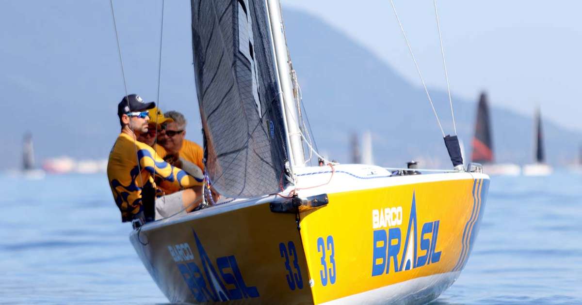 Barco Brasil conhece etapas da Volta ao Mundo