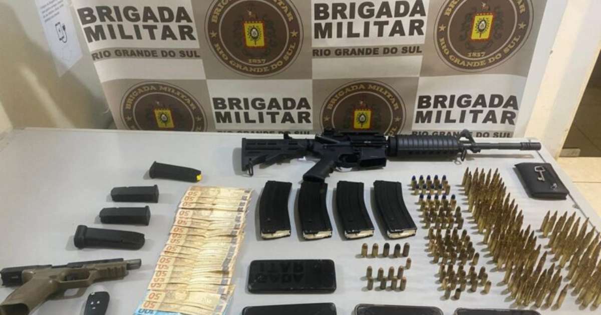 Inteligência policial apreende fuzil calibre 556, munições e prende 2 ...