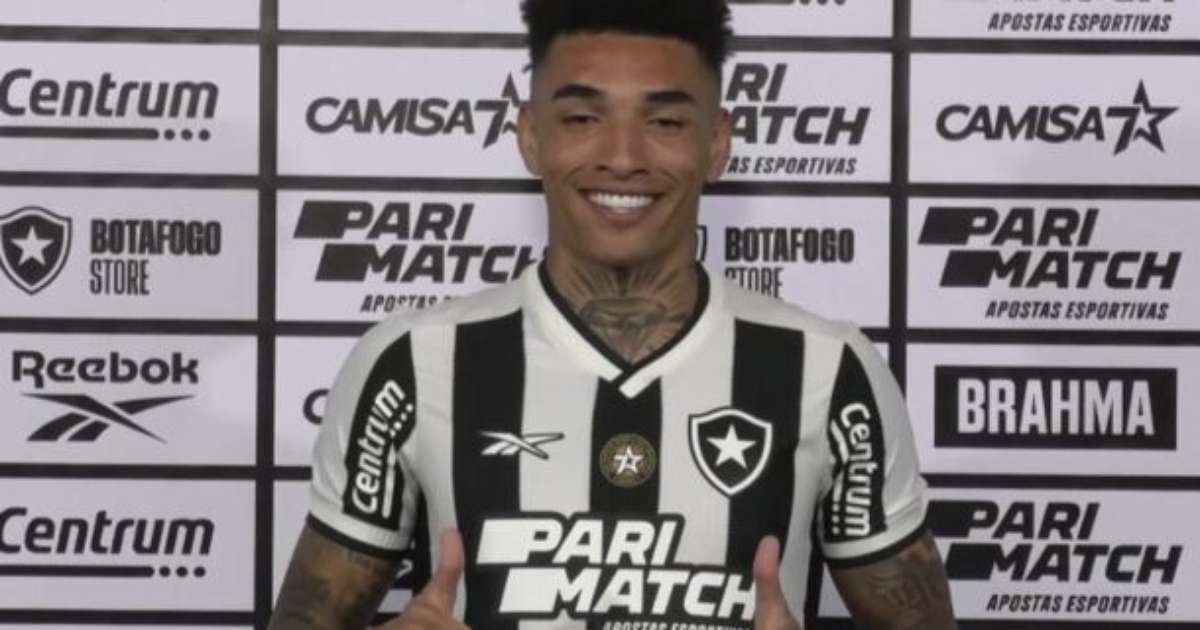 Igor Jesus é apresentado no Botafogo: 'Chego querendo algo grandioso'