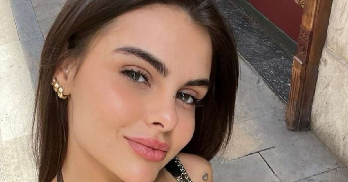 Quem é Amanda Kimberlly, modelo que deu à luz com fama e glamour em ...