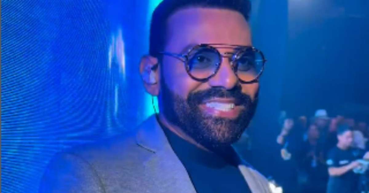 Pablo dá bronca em fã que pediu para tirar foto durante show ...