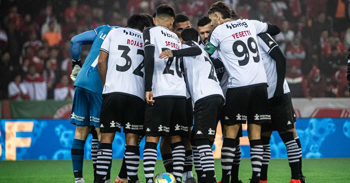 Após vitória, Lyncon celebra primeiro gol pelo Vasco: 'Muito feliz em ...