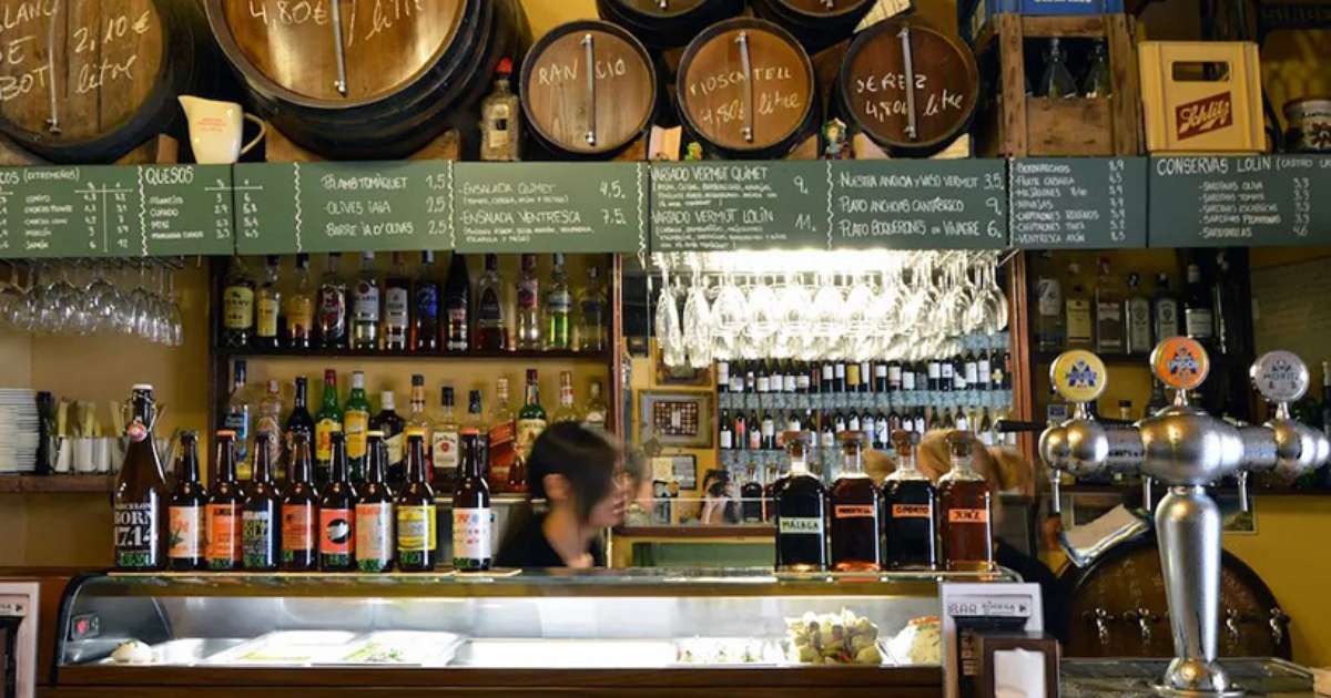 Cardápio internacional de bebidas inclui 2 drinks brasileiros