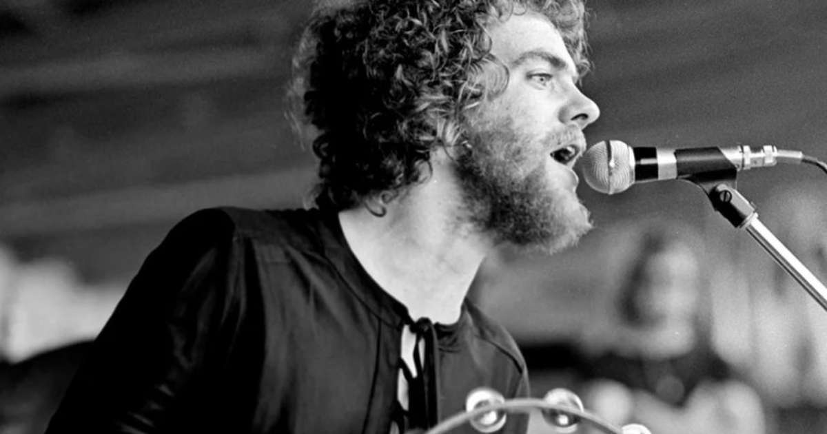 Joe Egan, cantor da banda Stealers Wheel, morre aos 77 anos