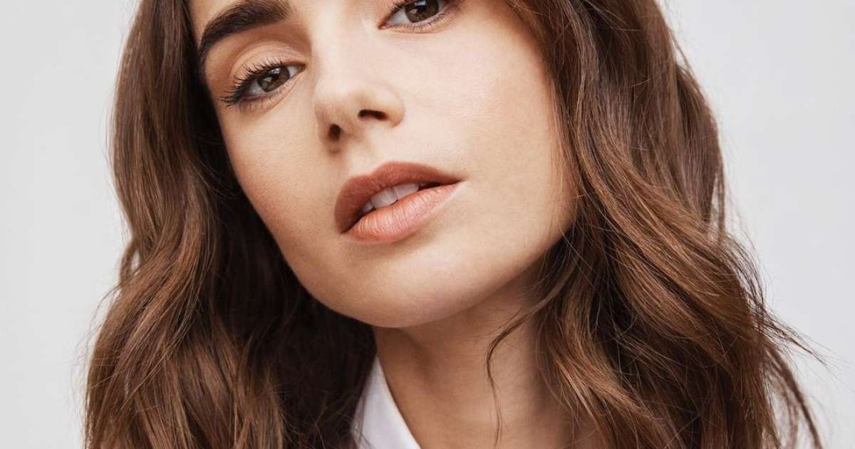 Diretora abandona live-action de Polly Pocket, estrelado por Lily Collins