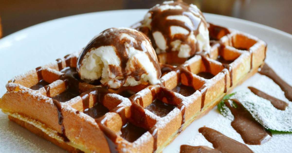 Waffle com sorvete: aprenda a receita simples e deliciosa de sobremesa