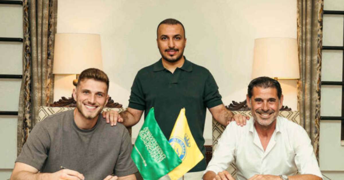 Al-Nassr anuncia a contratação do goleiro Bento