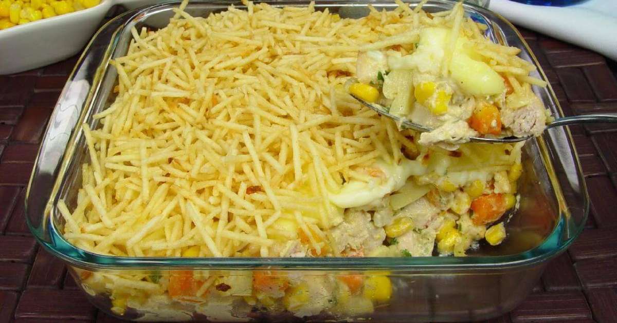 Fricassé simples de frango que vai facilitar seu almoço em só 30 minutos