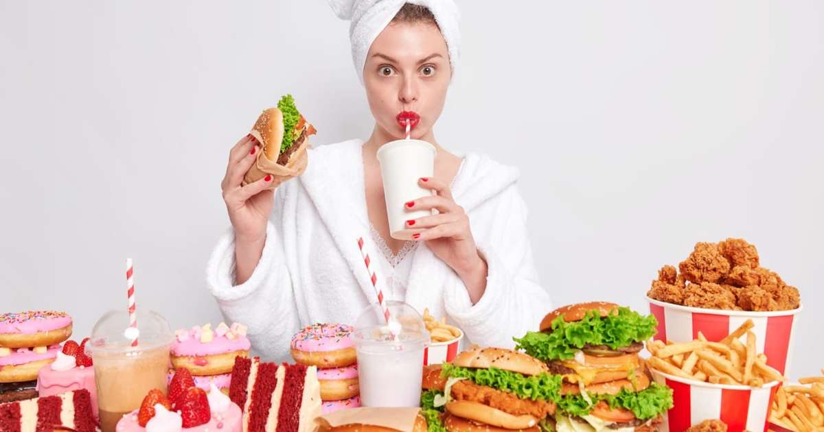 Comer Fast Food Funcionária Obrigada A Comer Fast Food Será