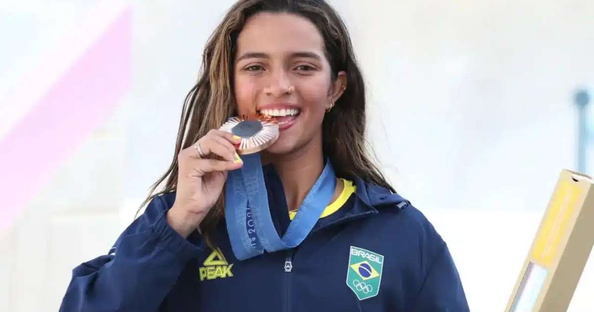 Rayssa Leal pode sofrer punição após gesto proibido nas Olimpíadas de Paris
