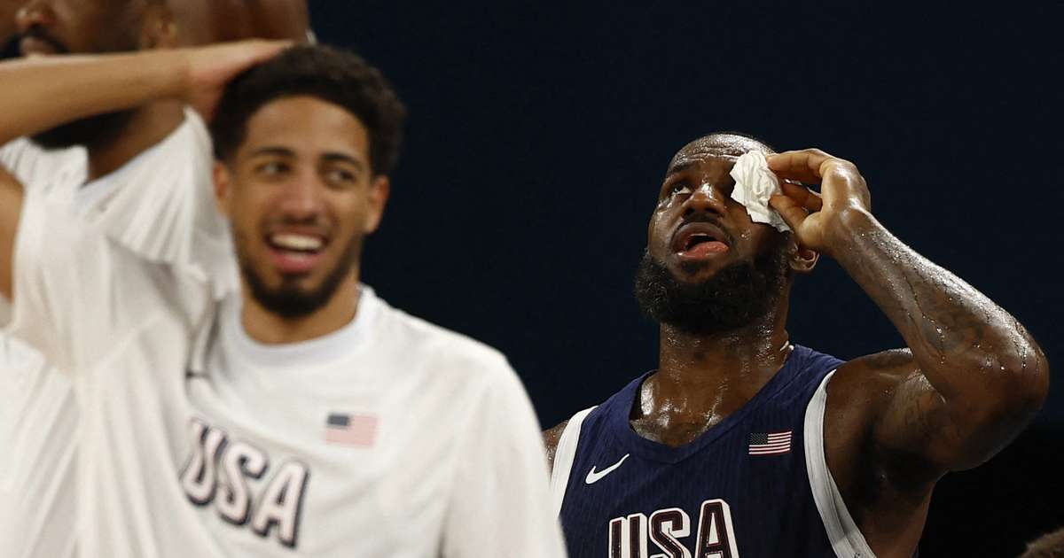 Astro LeBron James toma quatro pontos no supercílio após cotovelada de ...