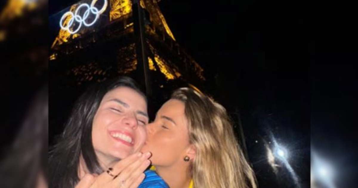 Tamires, da Seleção Brasileira, capricha em pedido e fica noiva de ...