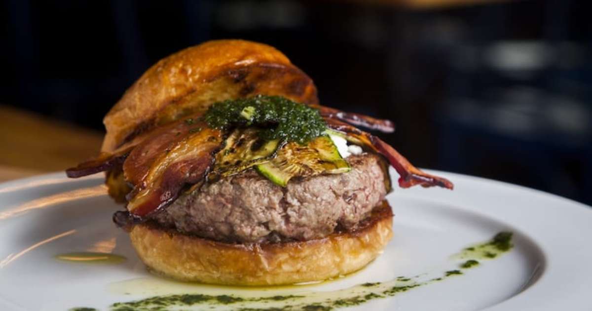 Meats, hamburgueria de Paulo Yoller na rua dos Pinheiros, fechará as portas