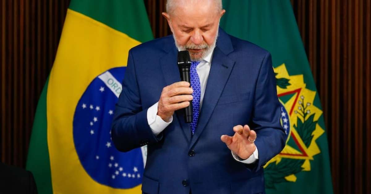 Lula reforça promessa de campanha e diz que vai isentar do imposto de ...