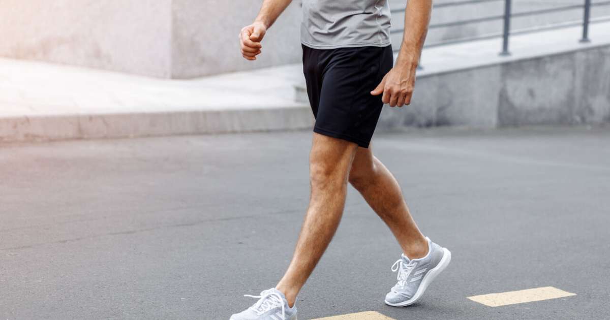 Como praticar caminhada corretamente? Especialista orienta
