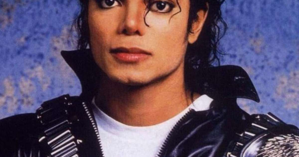 'Rei do Pop' e ícone da moda: Michael Jackson faria 66 anos