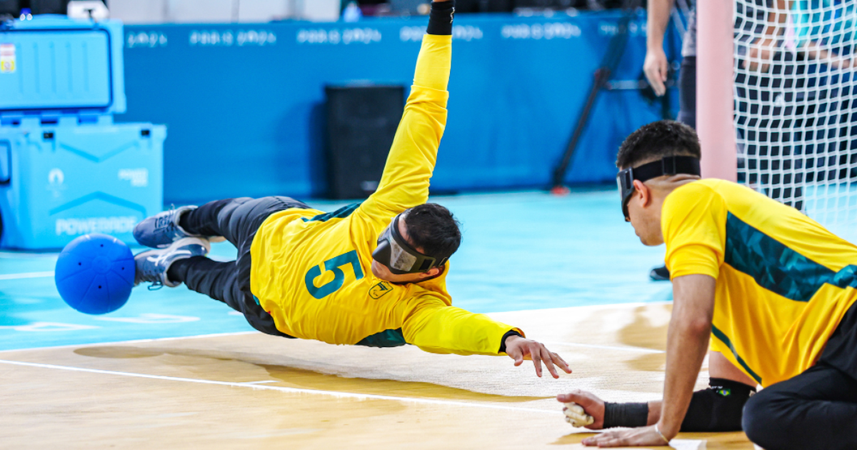 Goalball masculino bate EUA e segue invicto na Paralimpíada