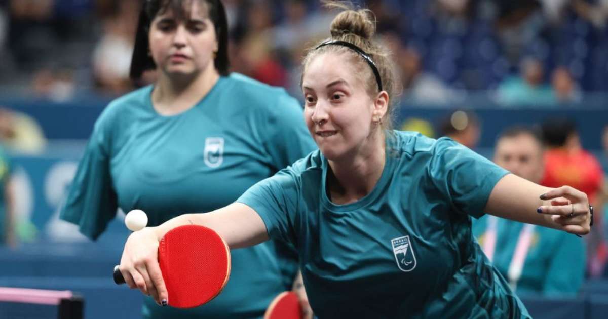 Bruna Alexandre e Danielle Rauen caem na semifinal e são bronze em Paris