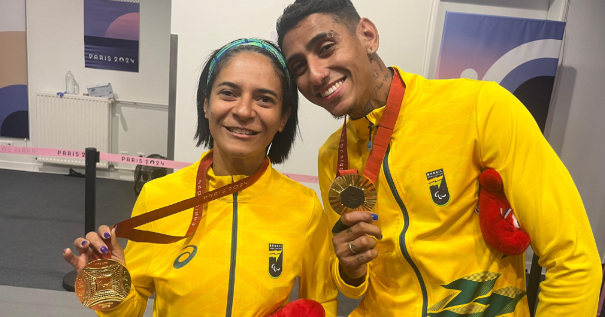 Jerusa tira "peso das costas" e celebra primeiro ouro paralímpico