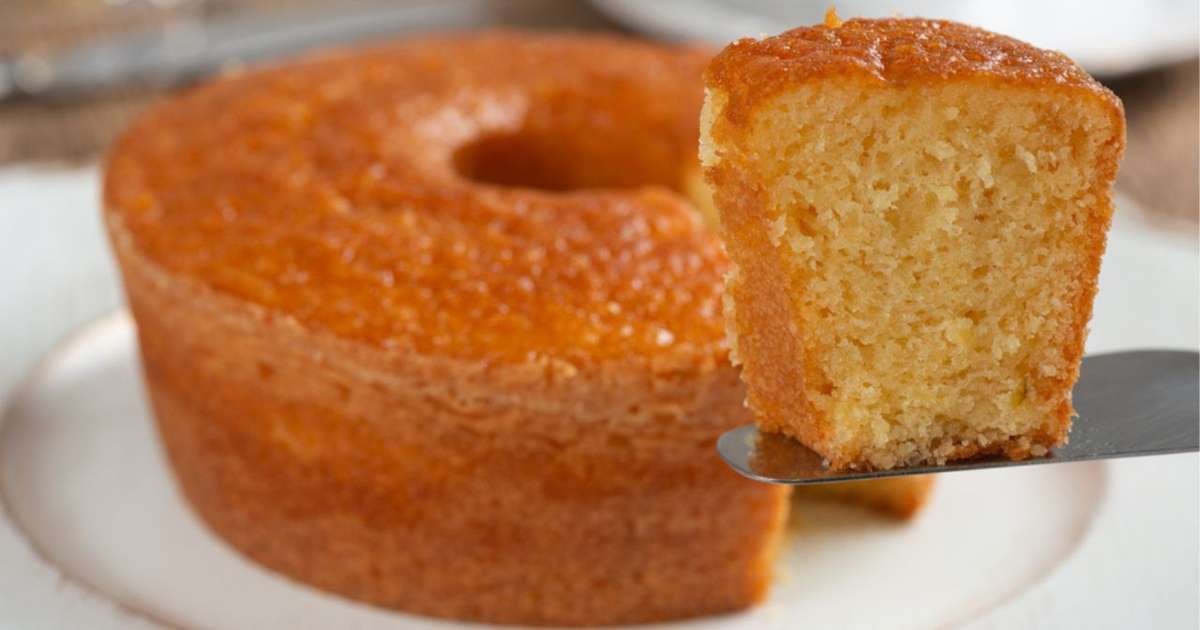 Bolo de fubá com melado: receita fofinha pronta em 3 passos