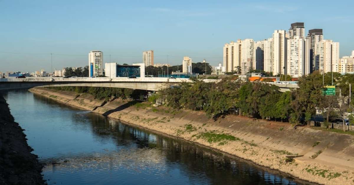 Por que mancha de poluição do Rio Tietê é a maior em mais de uma década?