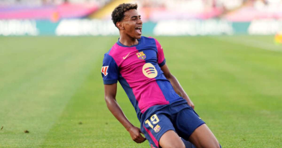 Lamine Yamal, do Barcelona, é eleito o melhor jogador jovem do mundo