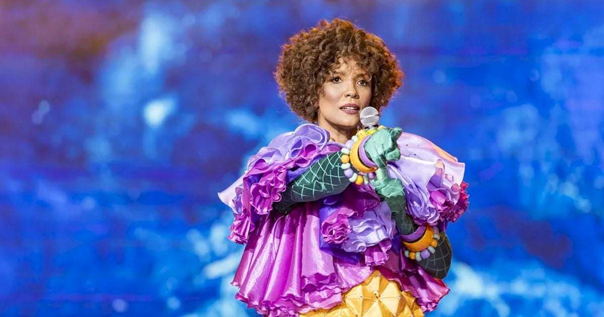 Isabel Fillardis estreia "Madame Durocher" e é destaque em publicação