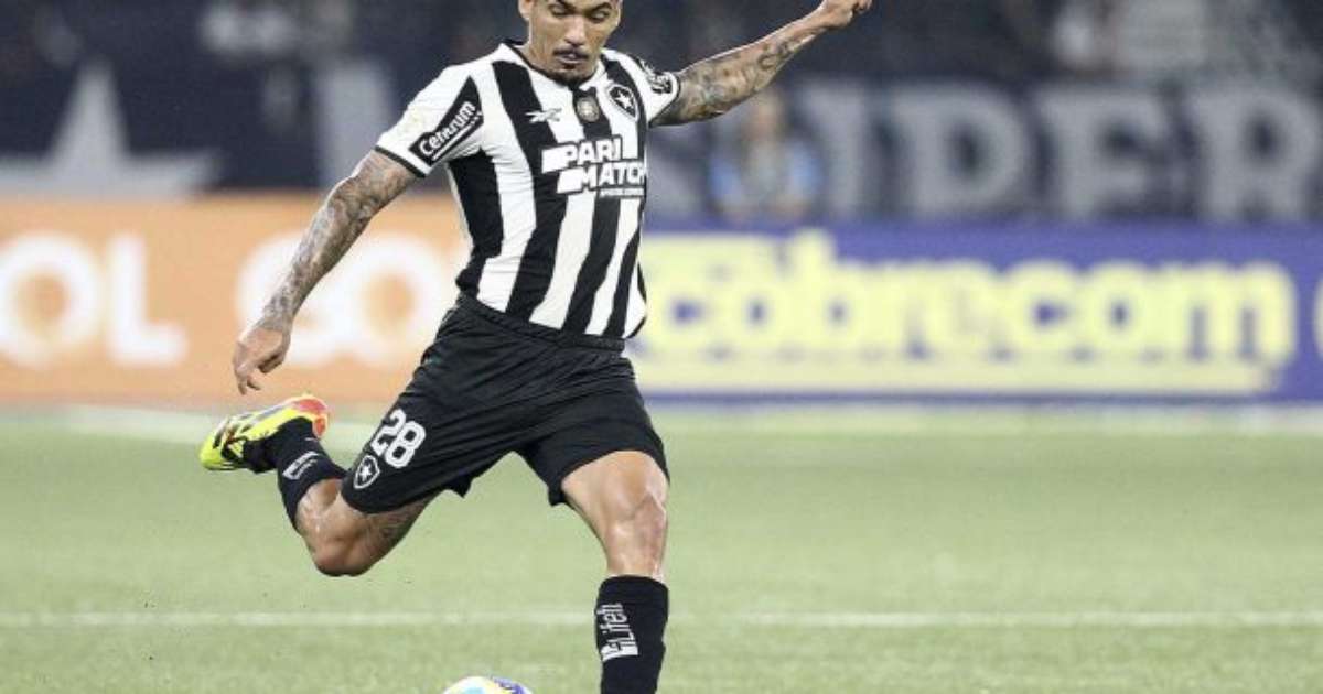 Allan comemora vitória do Botafogo: 'Importante vencer depois de ...
