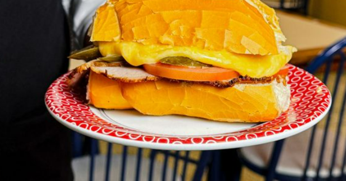 Sanduíche bauru é oficializado como patrimônio cultural imaterial e tem ...