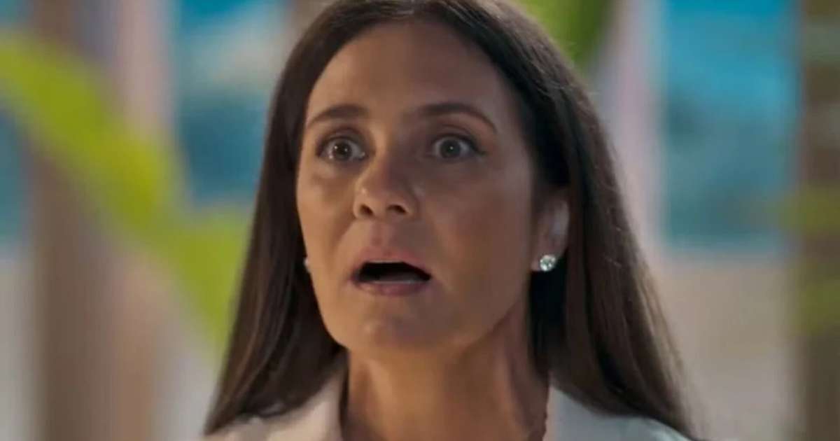 Mércia é pega no flagra com amante em 'Mania de Você'; veja a reação de ...