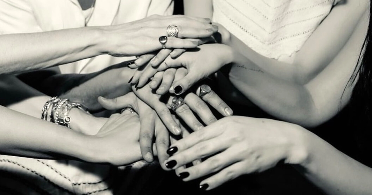 O que é APT.? Conheça o jogo coreano que inspirou Bruno Mars e Rosé