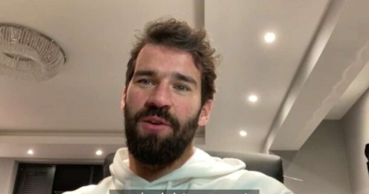 Alisson vê evolução da Seleção Brasileira, mas cobra resultados em campo