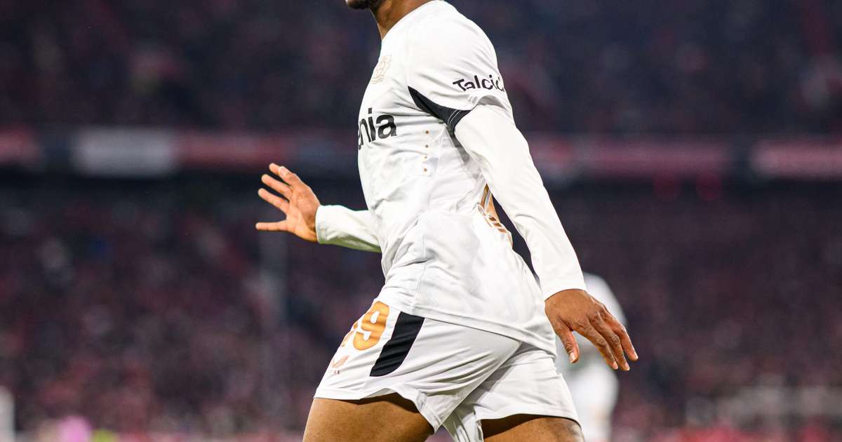 Neuer é expulso e Bayer Leverkusen elimina Bayern de Munique da Copa da ...