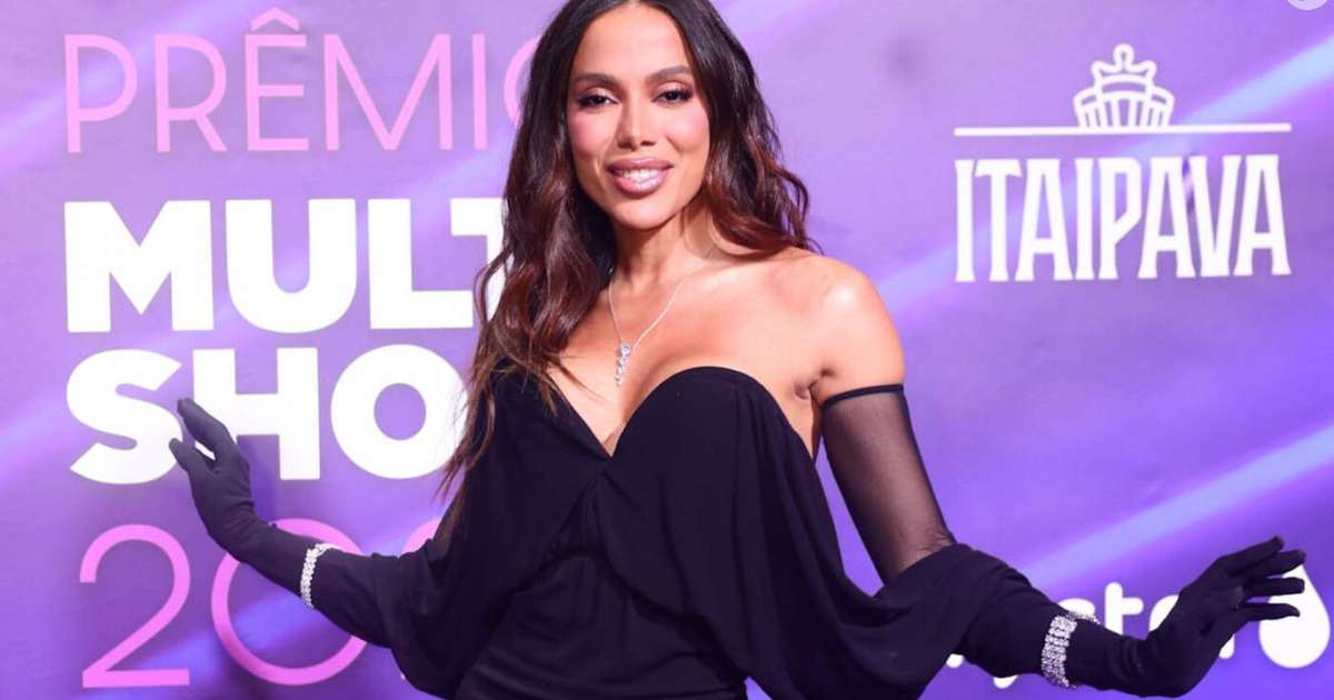 Prêmio Multishow 2024: Anitta repete look de grife usado por Fernanda ...