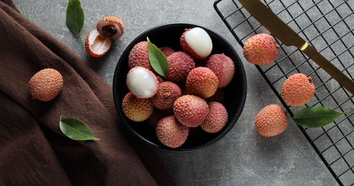 7 benefícios da lichia para a saúde e como usá-la