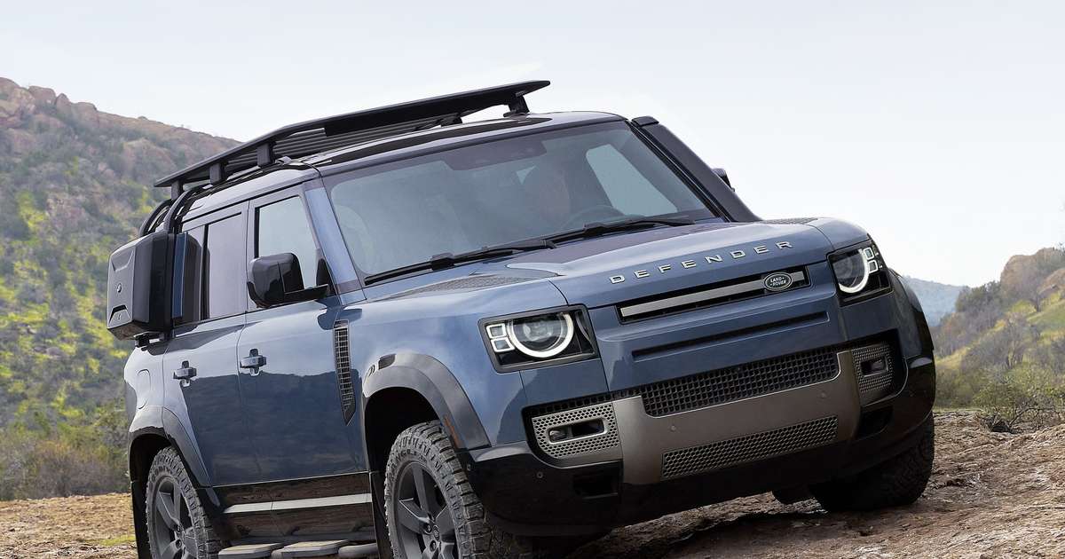 Defender ganha motor a diesel de 350 cv e atualização no interior