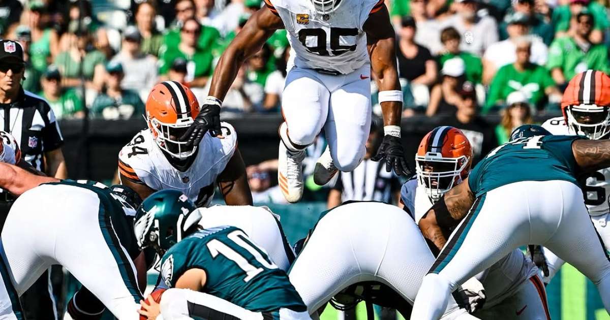 Histórico, Myles Garret alcança marca incrível na NFL