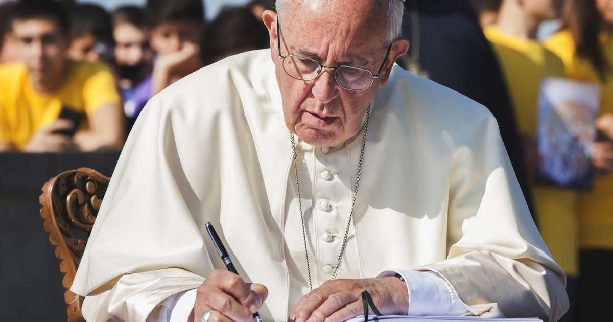Papa Francisco pede coragem para melhorar o mundo