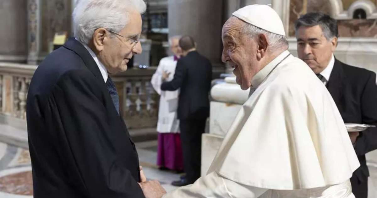Presidente da Itália agradece Papa por mensagem em prol de paz
