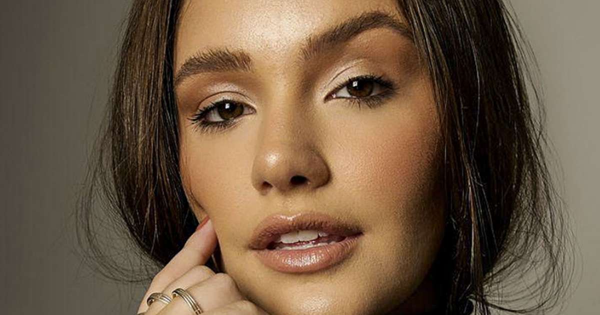 Atriz de Garota do Momento, Julia Helen revela que já pensou em ...