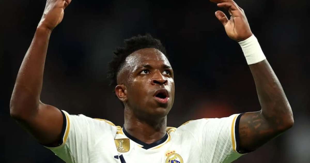 Jornal espanhol diz que futuro de Vinicius Júnior no Real é 'incógnita' diante de interesse saudita