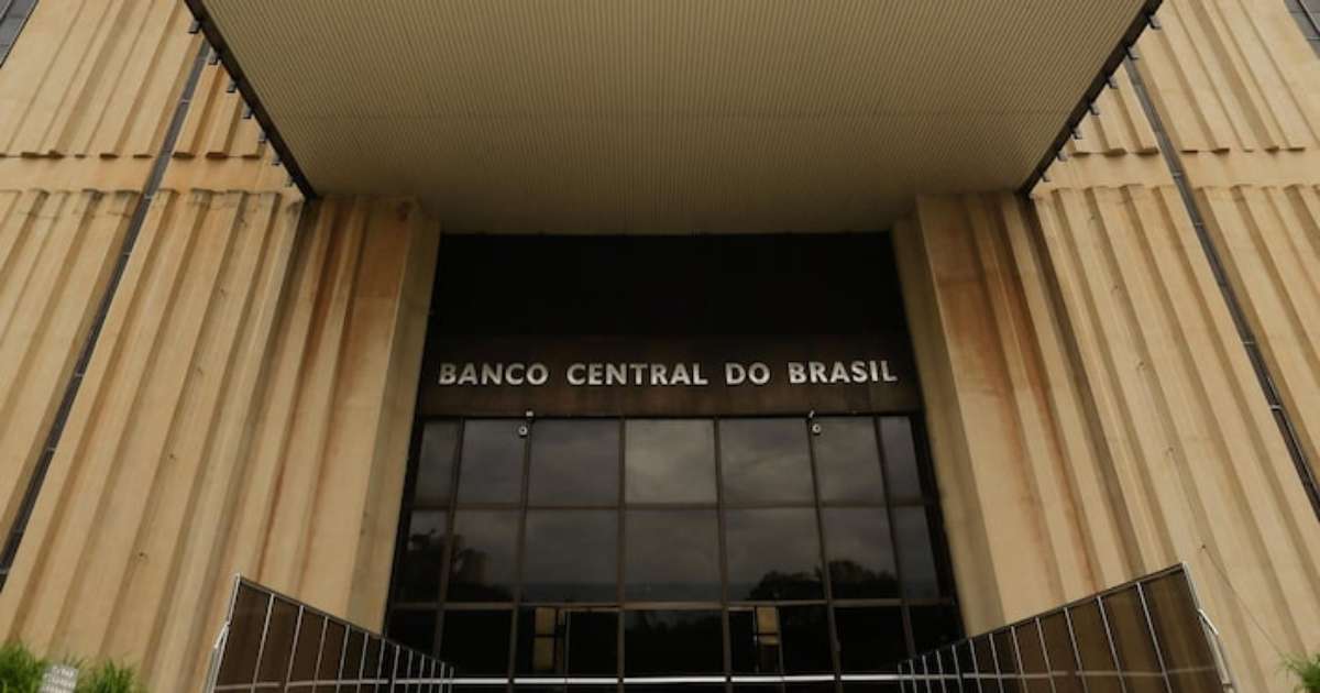 Focus: mercado financeiro eleva previsão para IPCA, juros e PIB de 2025