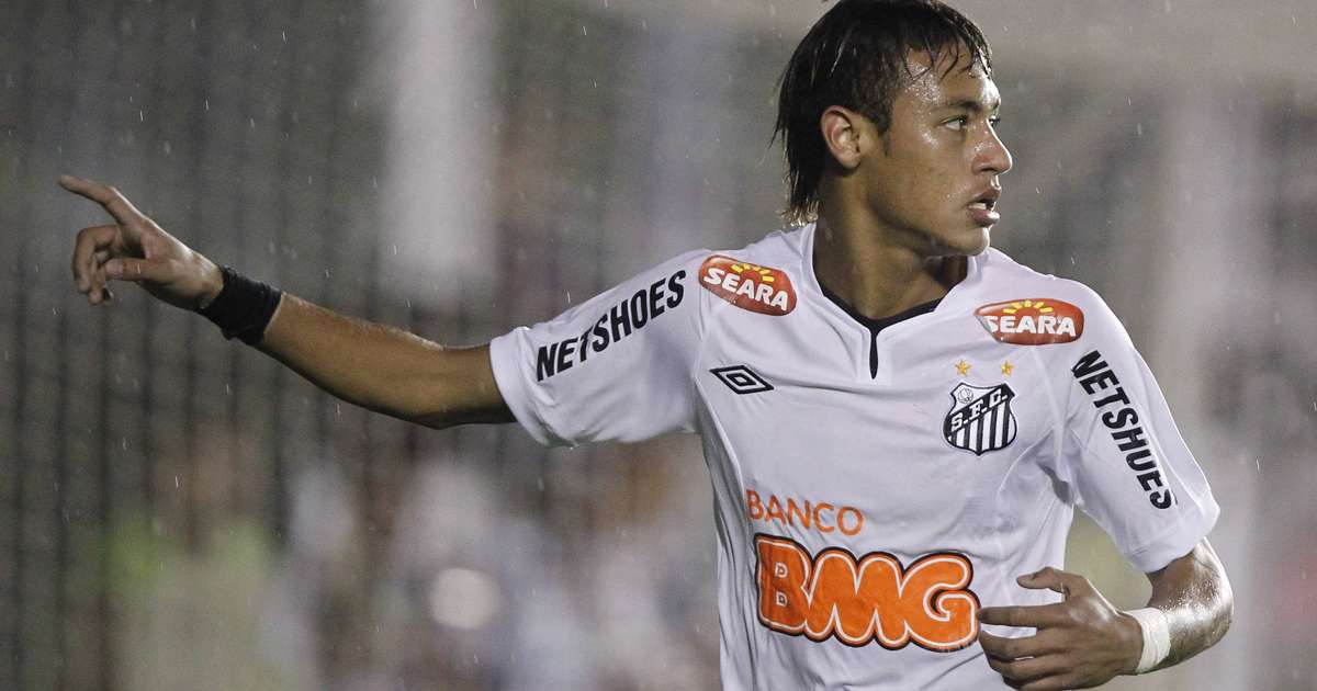Perto de retorno: relembre a primeira passagem de Neymar pelo Santos